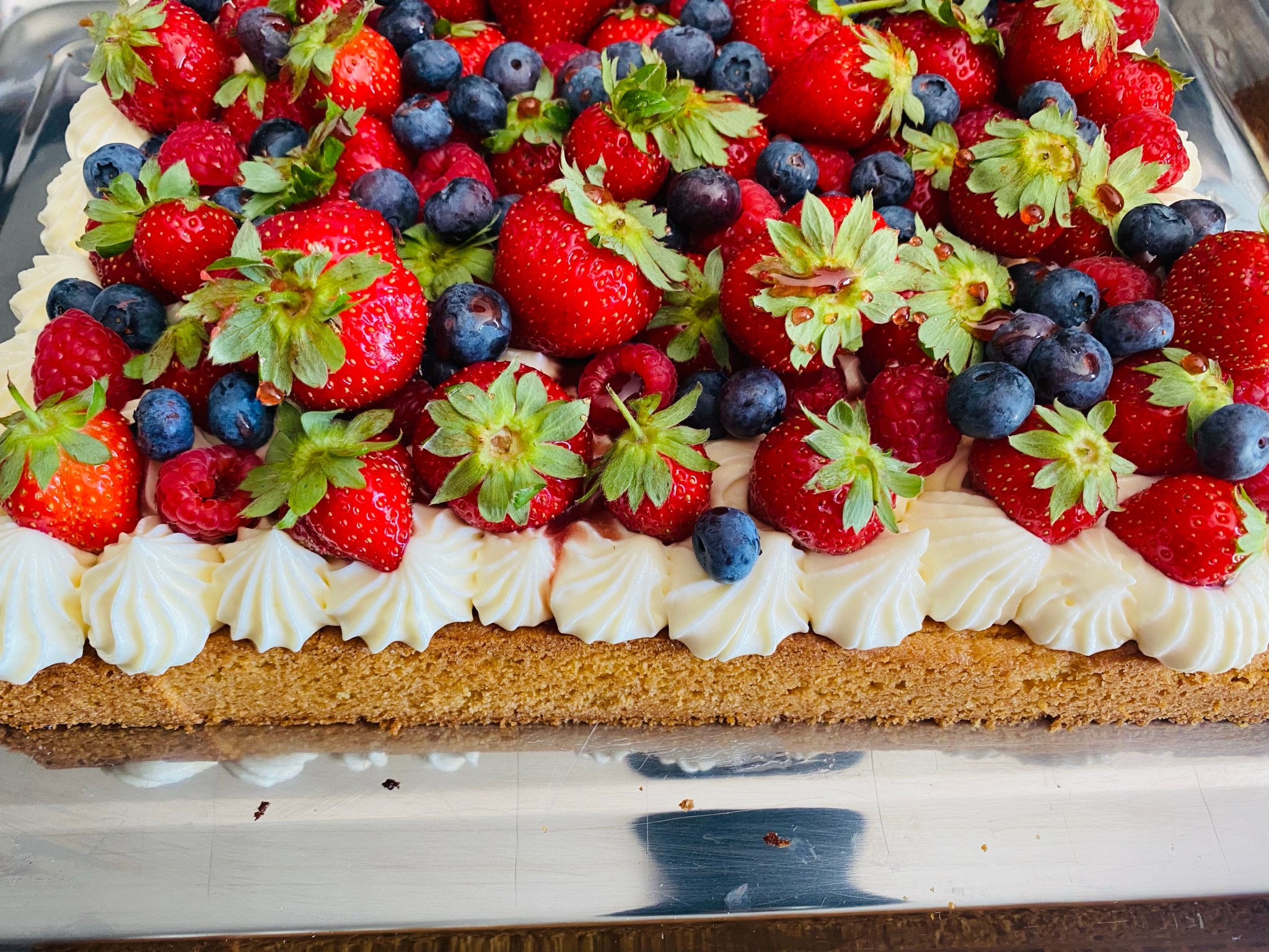 Tarte aux fruits rouges sur sablé breton – La fille du boulanger cuisine…